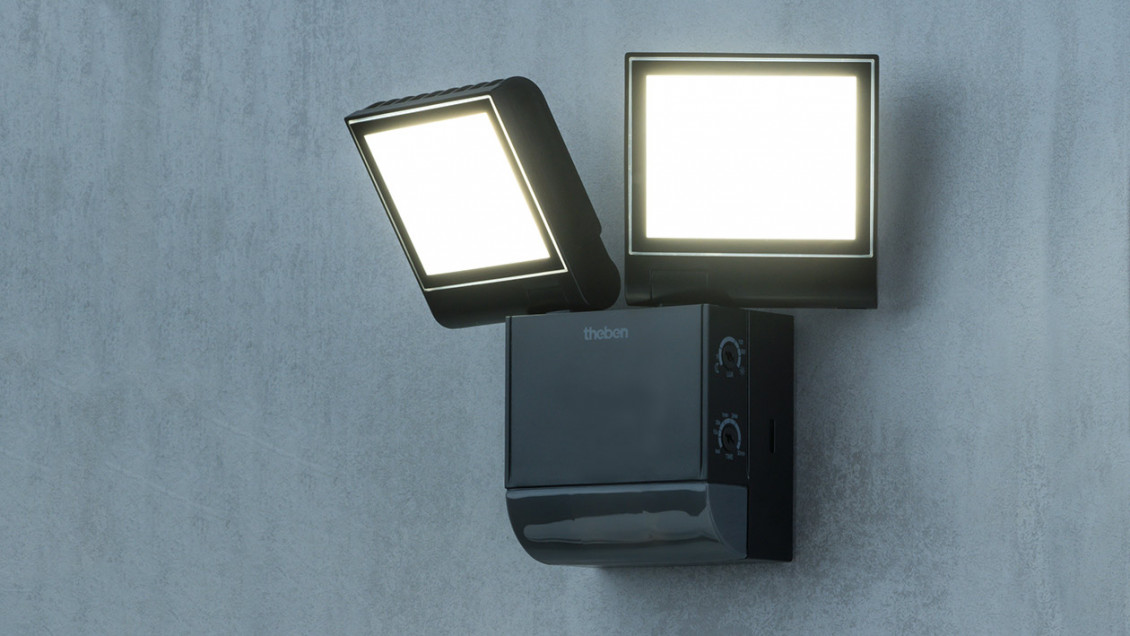 theLeda S LED-Strahler mit Bewegungsmelder | Theben AG